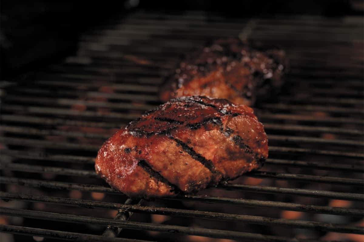 Double Smoky Ribs with Bacon-Bourbon BBQ Sauce | Prairie Fresh